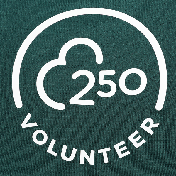 parkrun Milestone Men's Volunteer Vest 250 – parkrun Shop